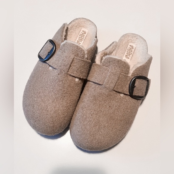 Shoes | Clogs | Poshmark